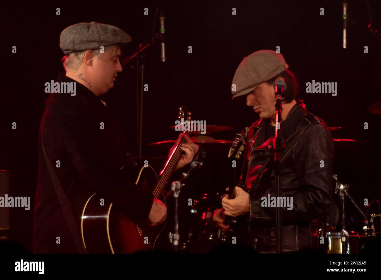 Peter Doherty Photos 2024 Stock Photos And Images – VNUMS