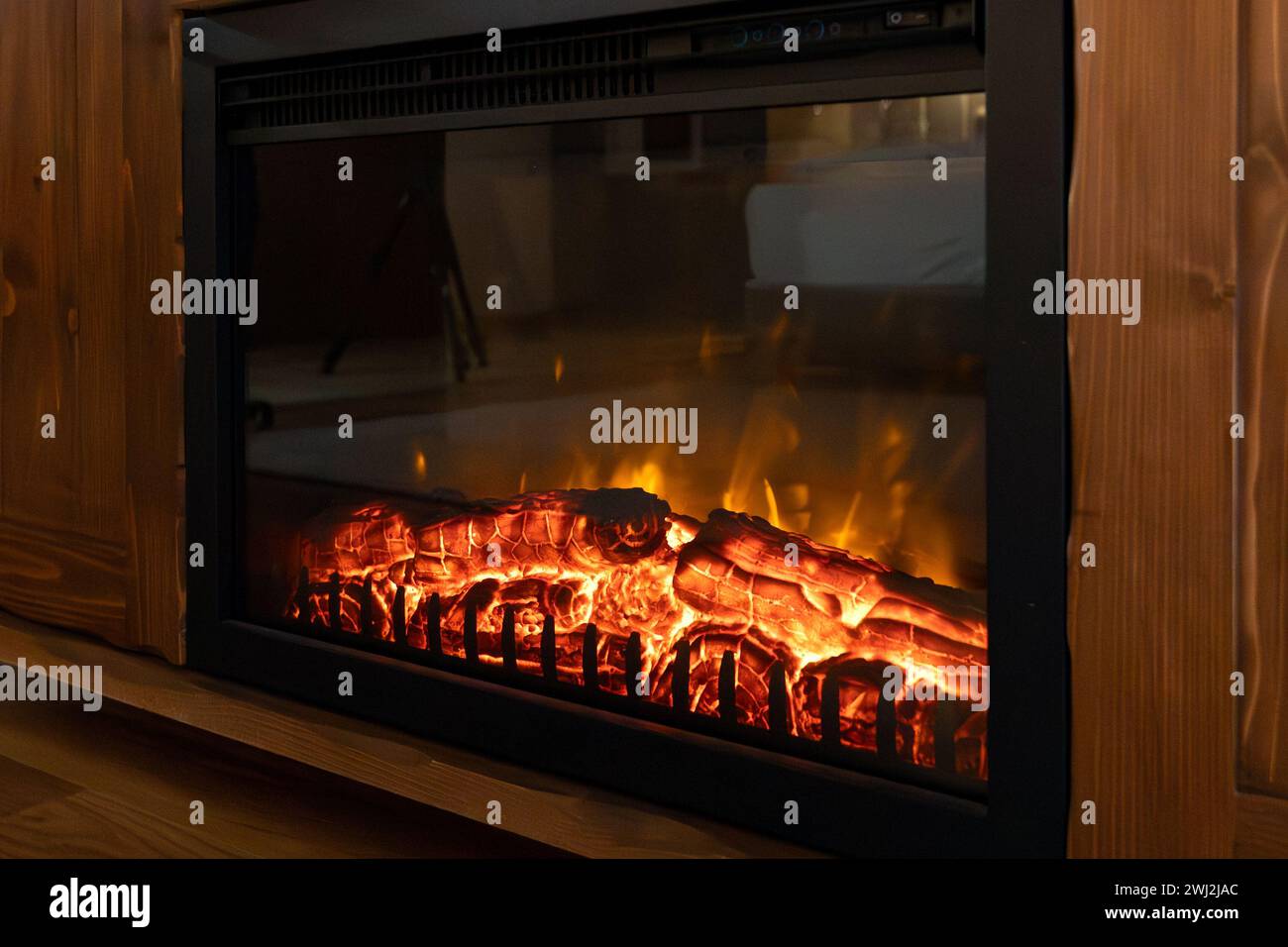 Cozy fireplace up close hi-res stock photography and images - Alamy