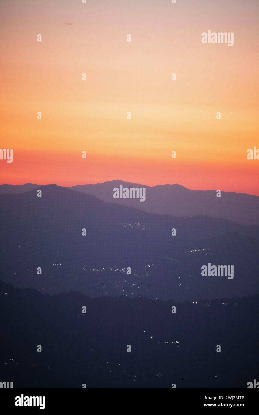Beautiful sunset india hi-res stock photography and images - Alamy