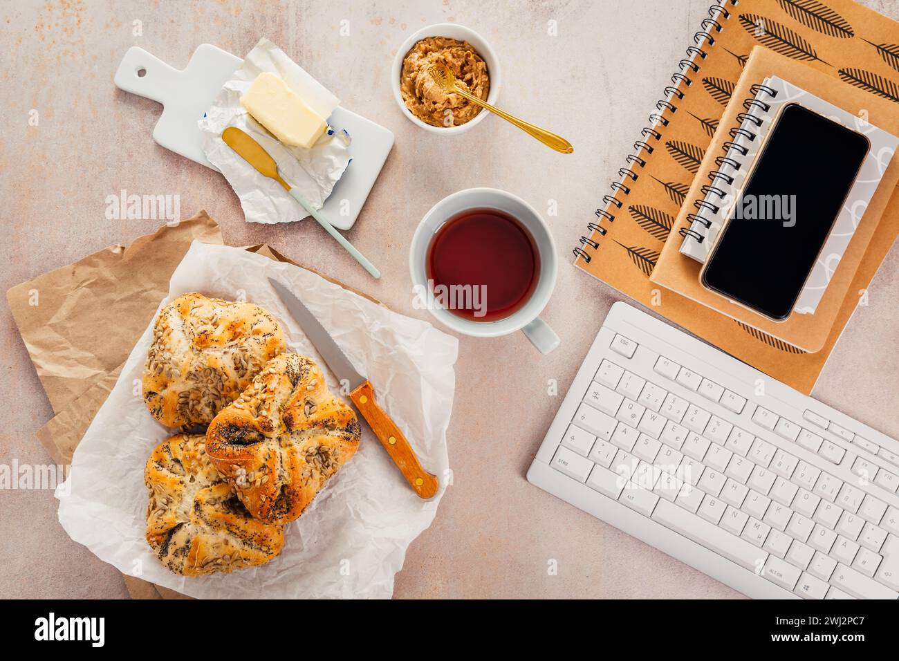 Workplace nutrition hi-res stock photography and images - Alamy