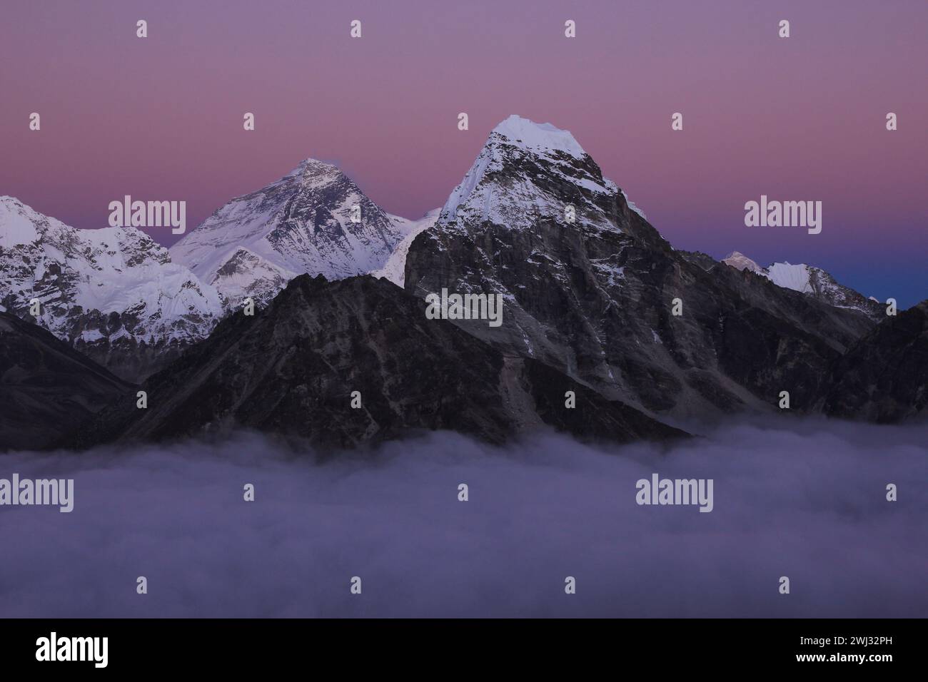 Mount Everest at the blue hour, Nepal Stock Photo - Alamy