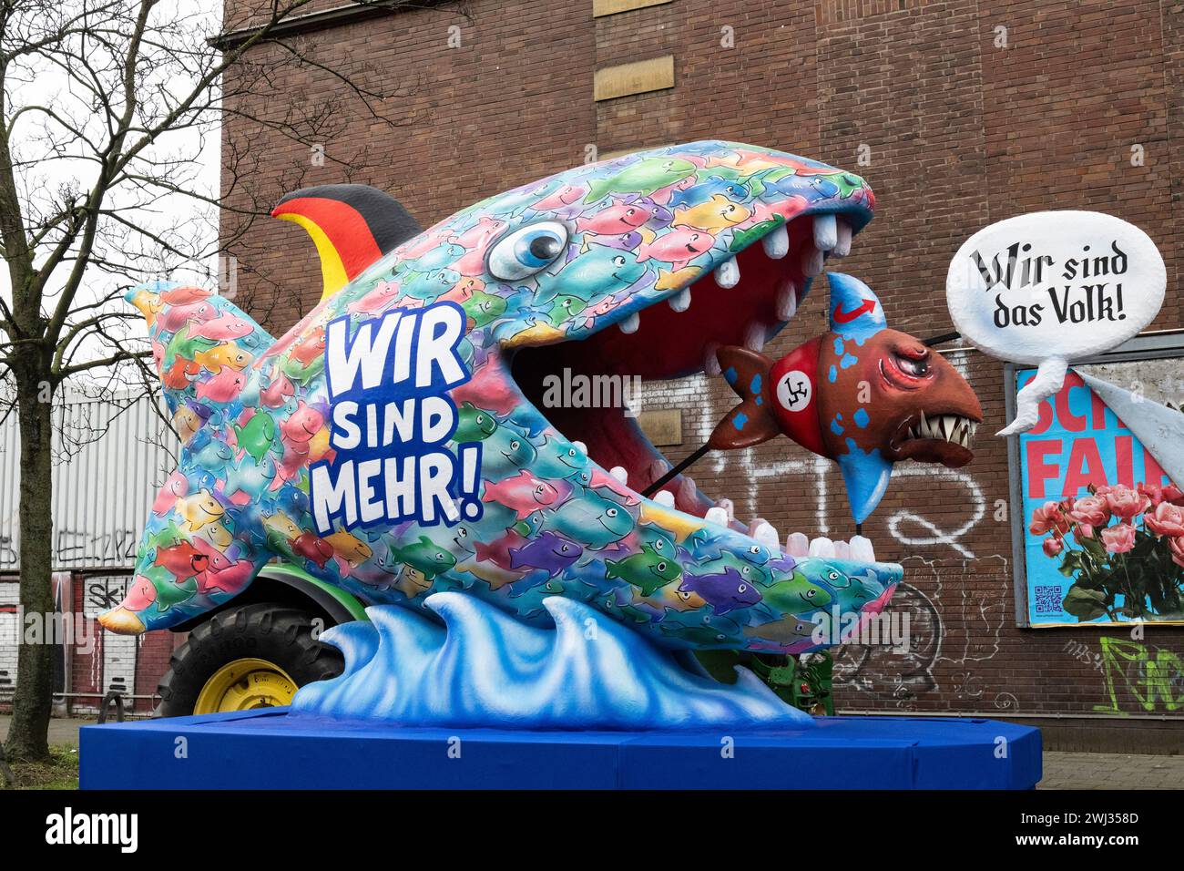 Rose Monday carnival parade in Düsseldorf. Float designed by Jacques ...