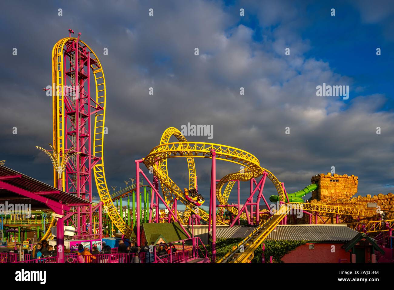 Adventure Island fun park at Southend-on-sea Stock Photo - Alamy