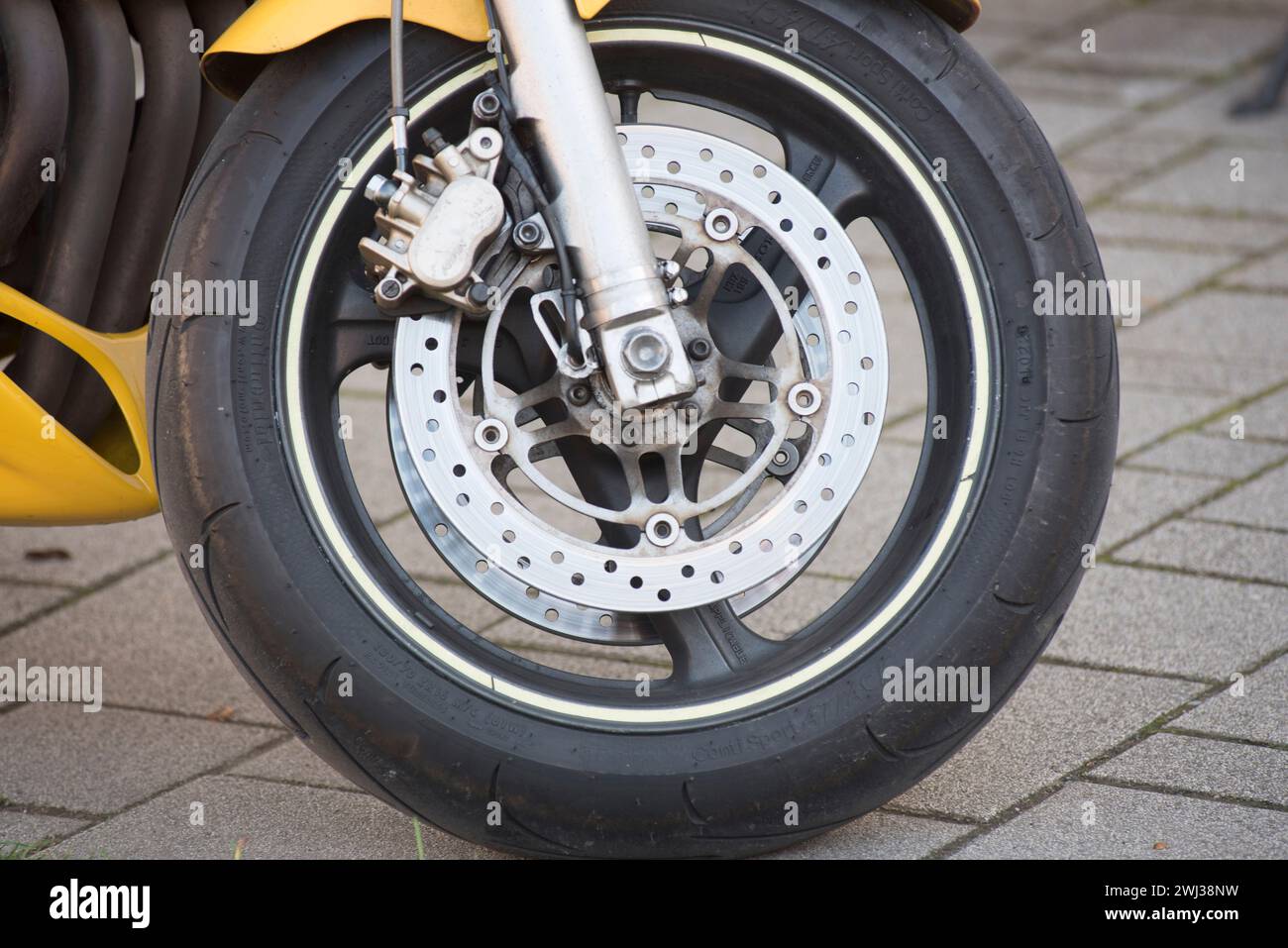 Tire motorcycle hi-res stock photography and images - Alamy