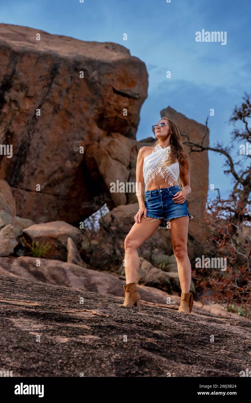Lovely model hi-res stock photography and images - Alamy