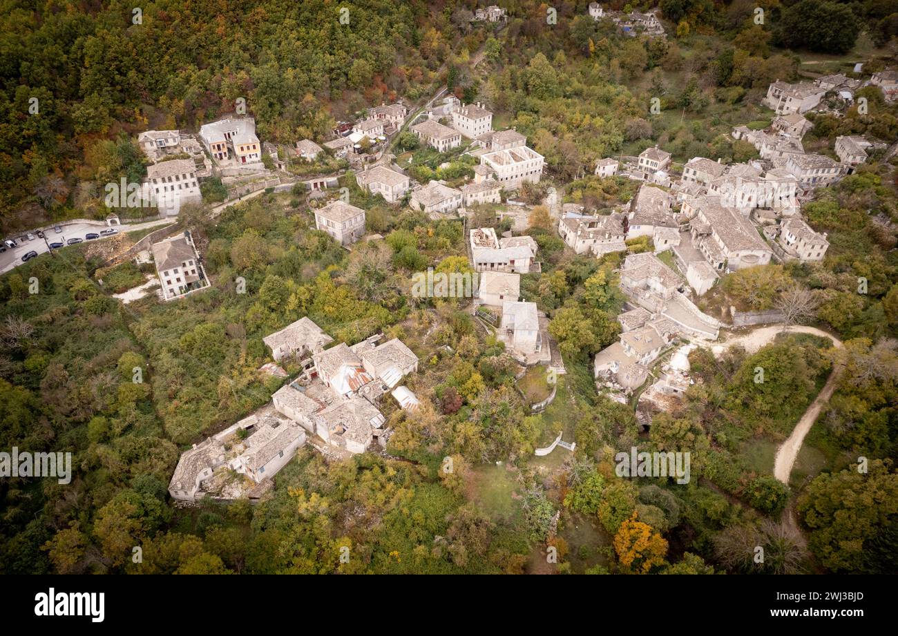 Drone aerial top view of traditional village. Dilofo Central Zagori ...