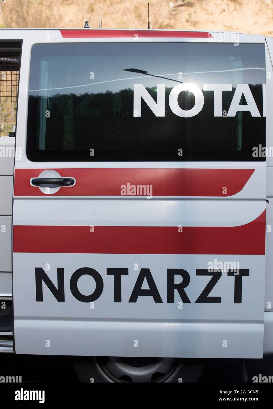 Notarztwagen hi-res stock photography and images - Alamy