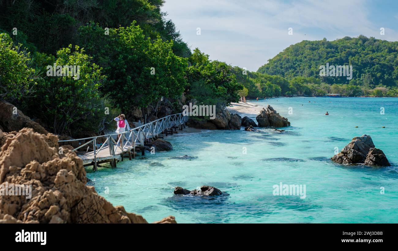 Ko Kham Island Sattahip Chonburi Samaesan Thailand a tropical Island in ...
