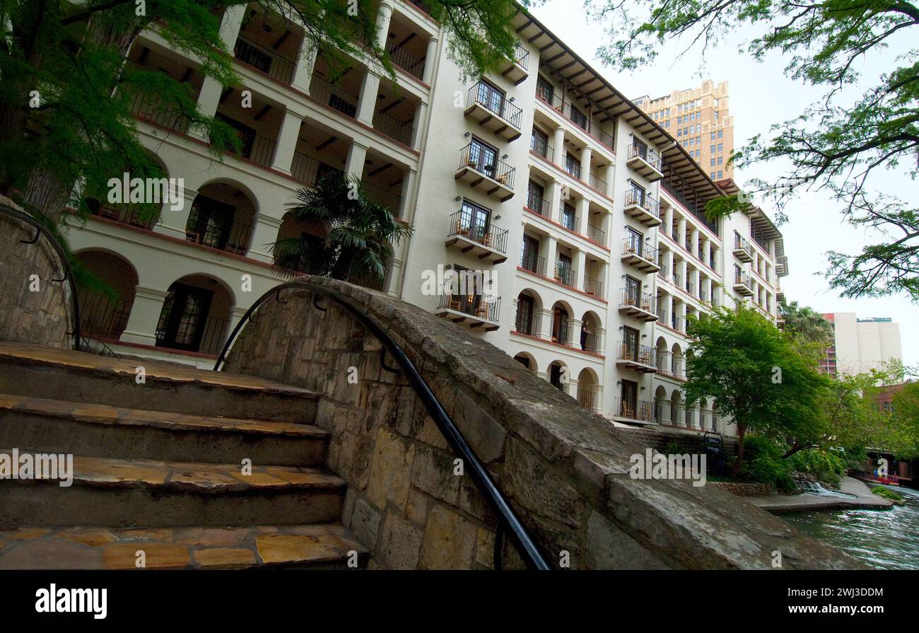 La Mansion del Rio Hotel on historic River Walk on banks of Paseo de ...