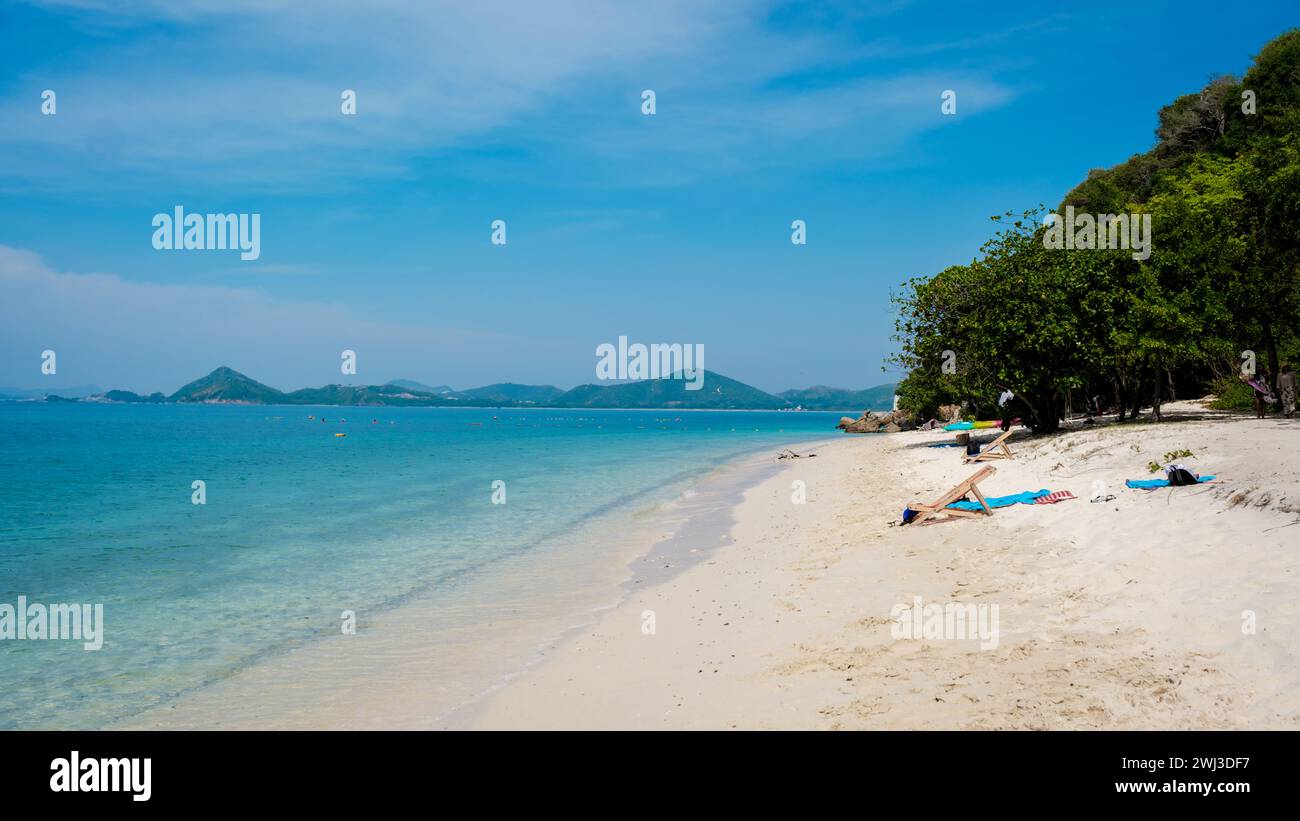 Ko Kham Island Sattahip Chonburi Samaesan Thailand a tropical Island in ...