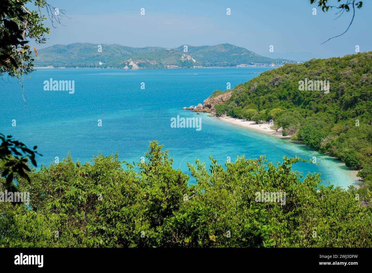 Ko Kham Island Sattahip Chonburi Samaesan Thailand a tropical Island in ...