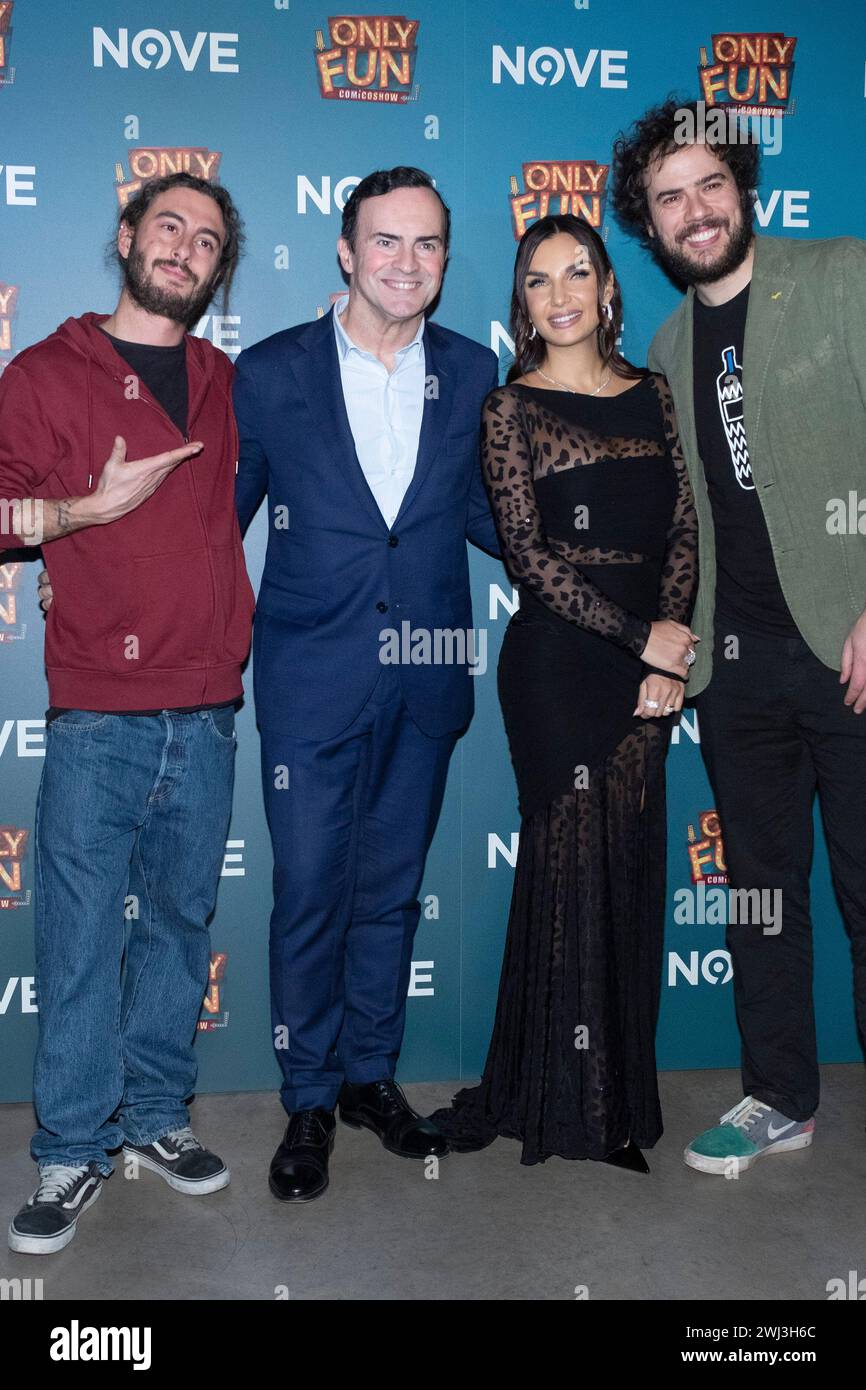 Only fun comico show hi-res stock photography and images - Alamy