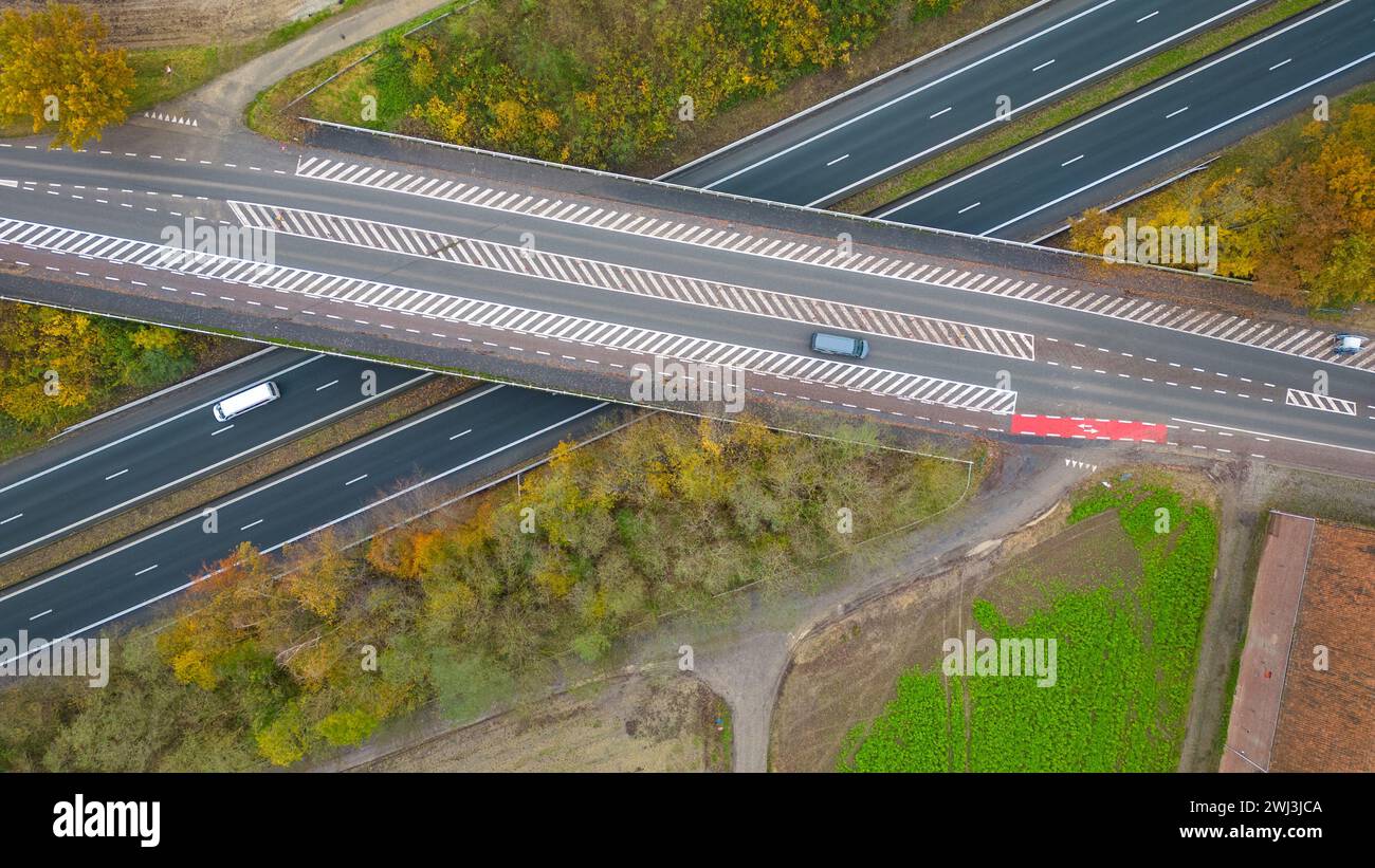 Urban transportation hub aerial hi-res stock photography and images - Alamy