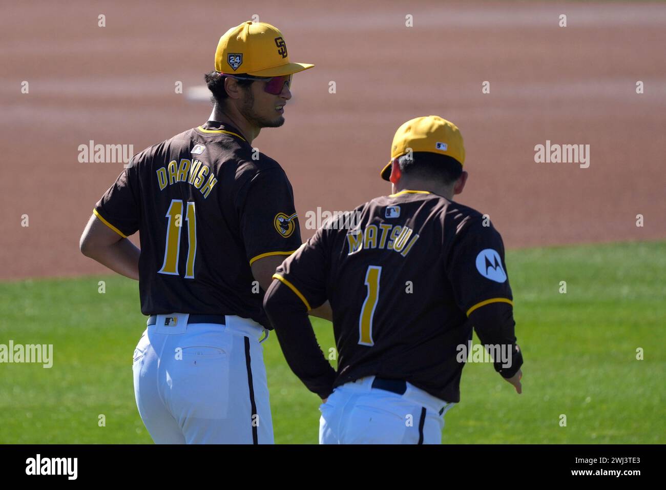 San Diego Padres starting pitcher Yu Darvish (11) and relief pitcher ...