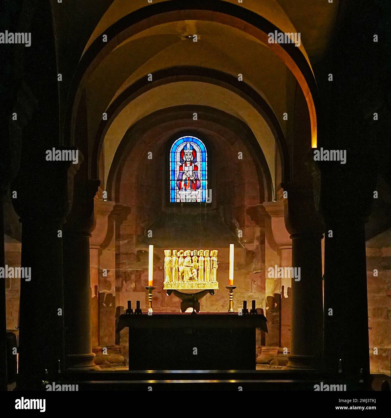 Catholic Cathedral of Mainz; East Crypt Stock Photo - Alamy