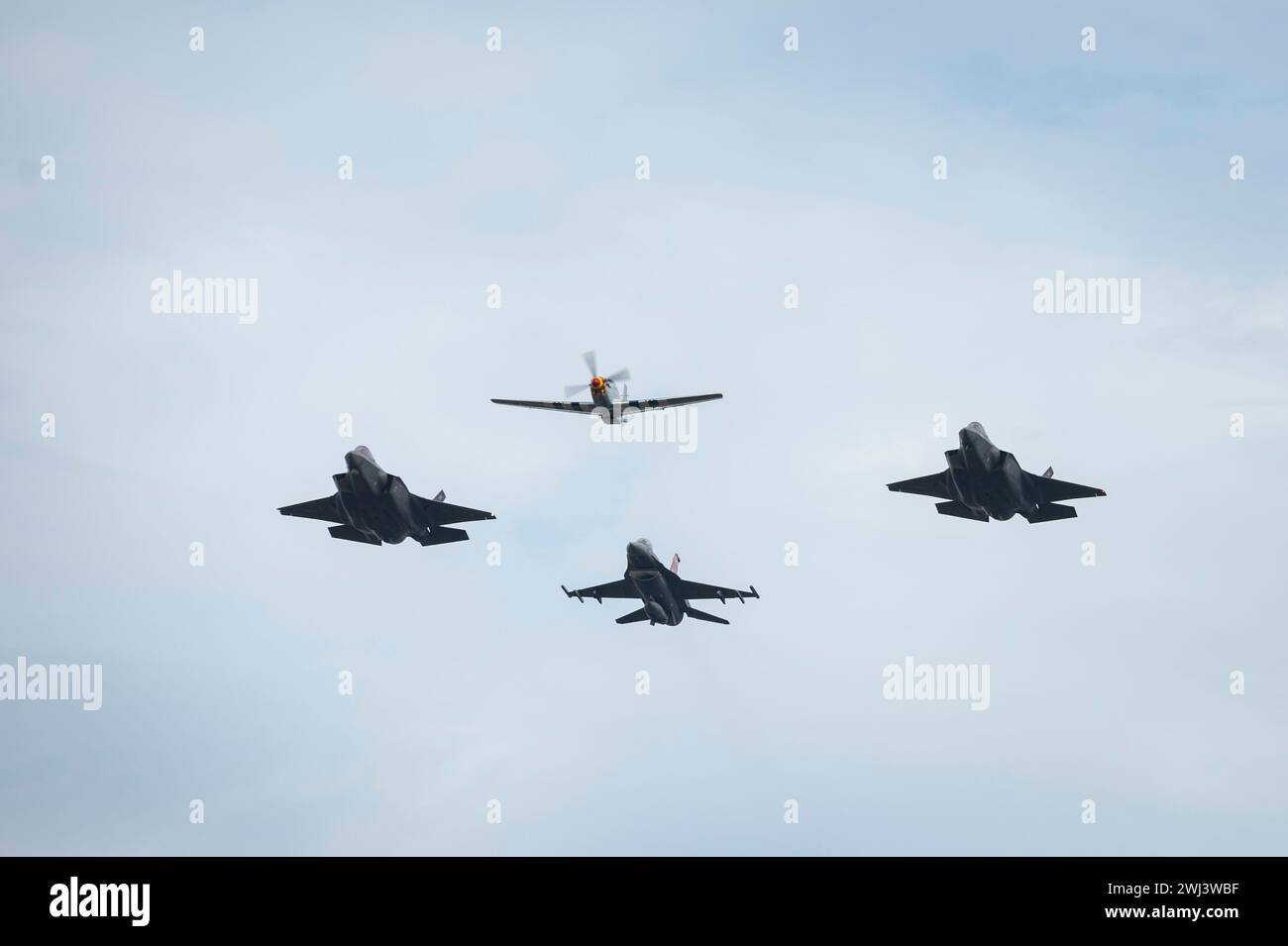 The 187th Fighter Wing conducts a flyover as part of a ceremony to ...