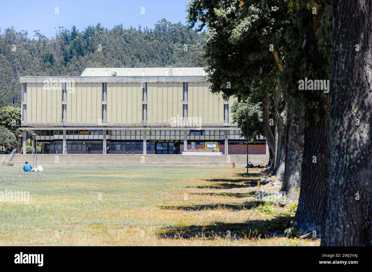 The central library building of the Universidad de Concepcion, Concepcion, Chile Stock Photo - Alamy
