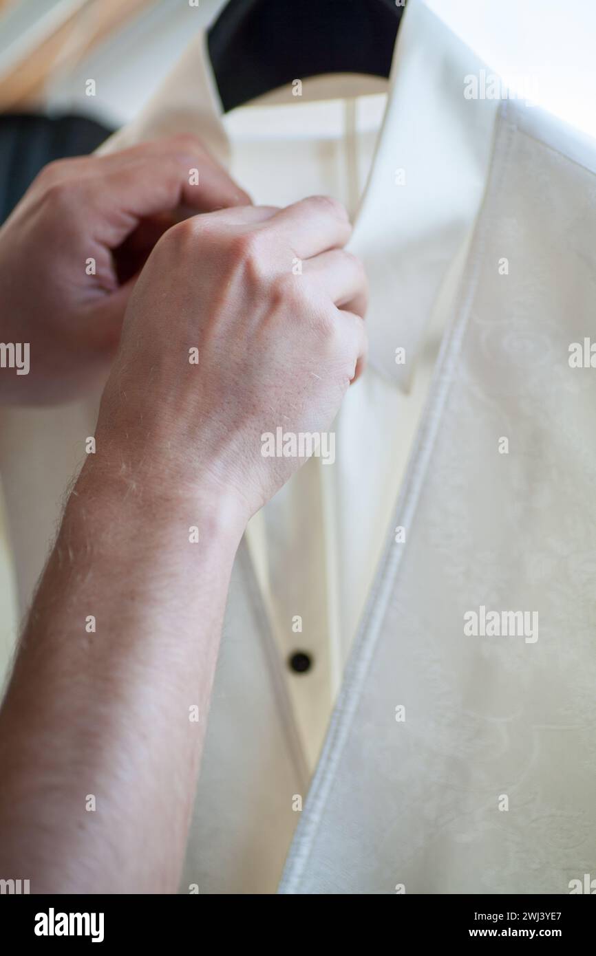 Detailed attire hi-res stock photography and images - Alamy