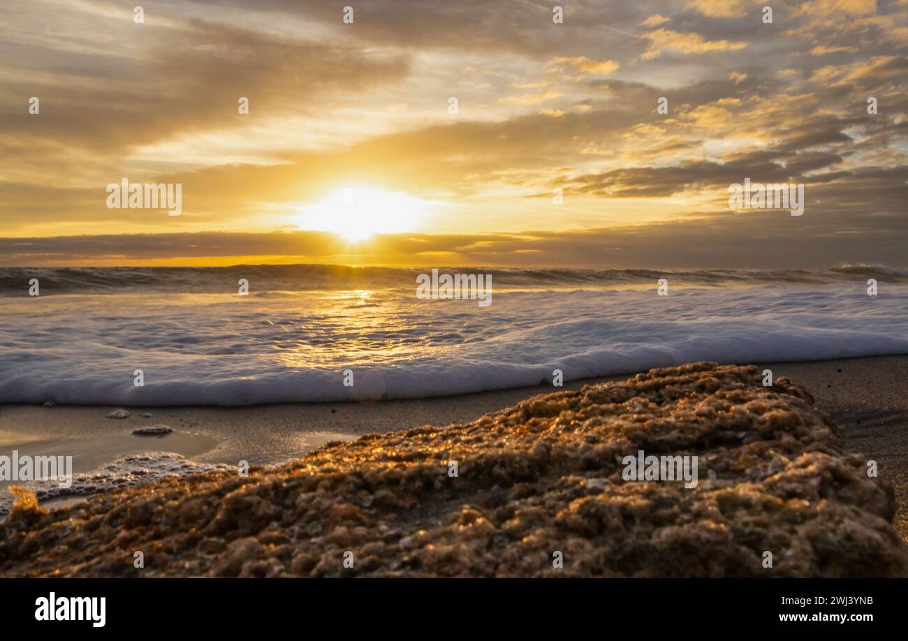 Close up rocks hi-res stock photography and images - Alamy