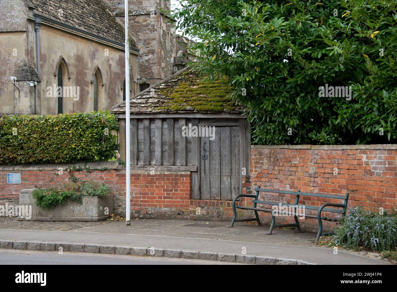 Village lock-ups. Bromham, Wiltshire, built in 1809 for £16, an unusual ...