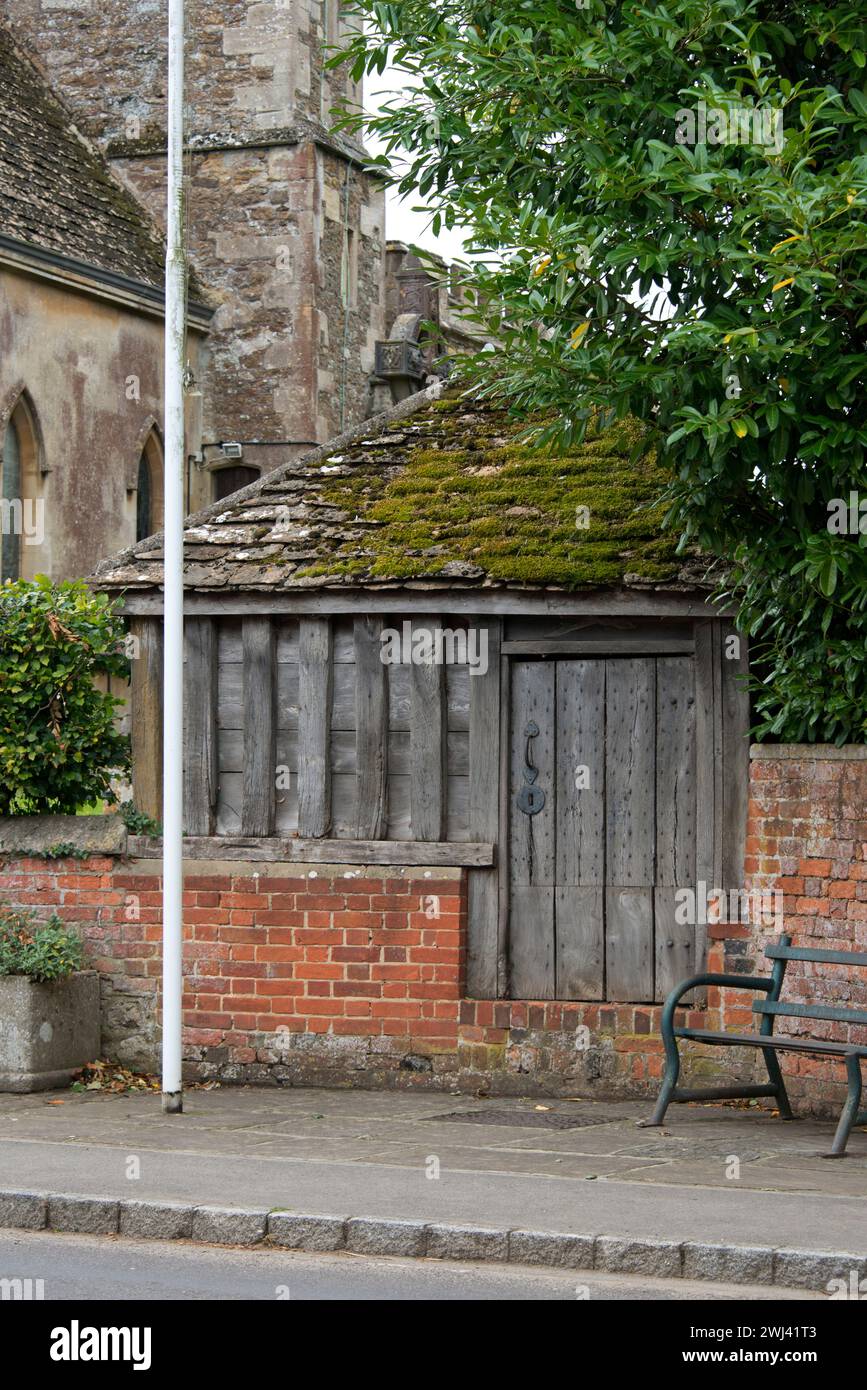 Village lock-ups. Bromham, Wiltshire, built in 1809 for £16, an unusual ...