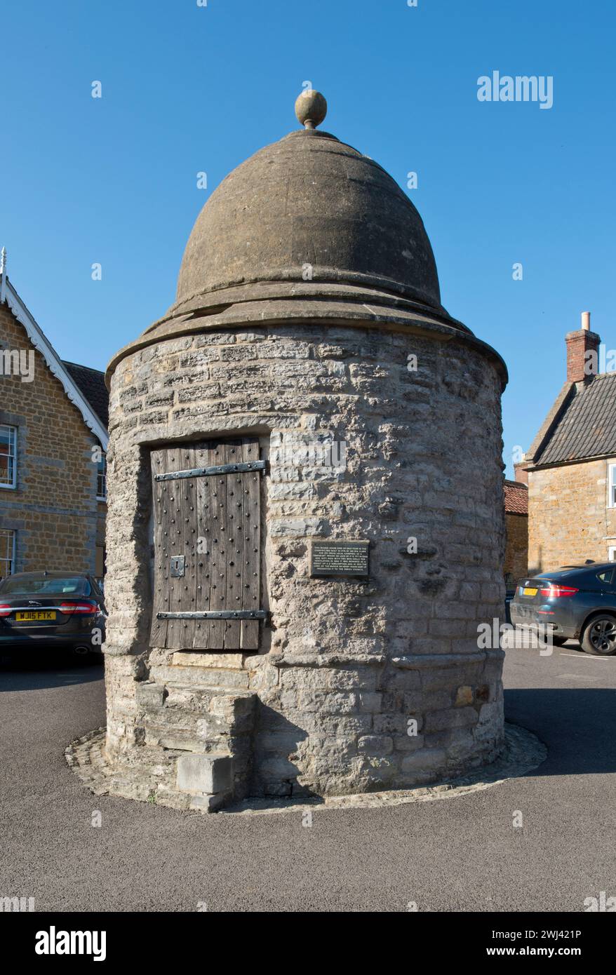 Village lock-ups. Castle Cary, Somerset, built in 1779 and known as ...