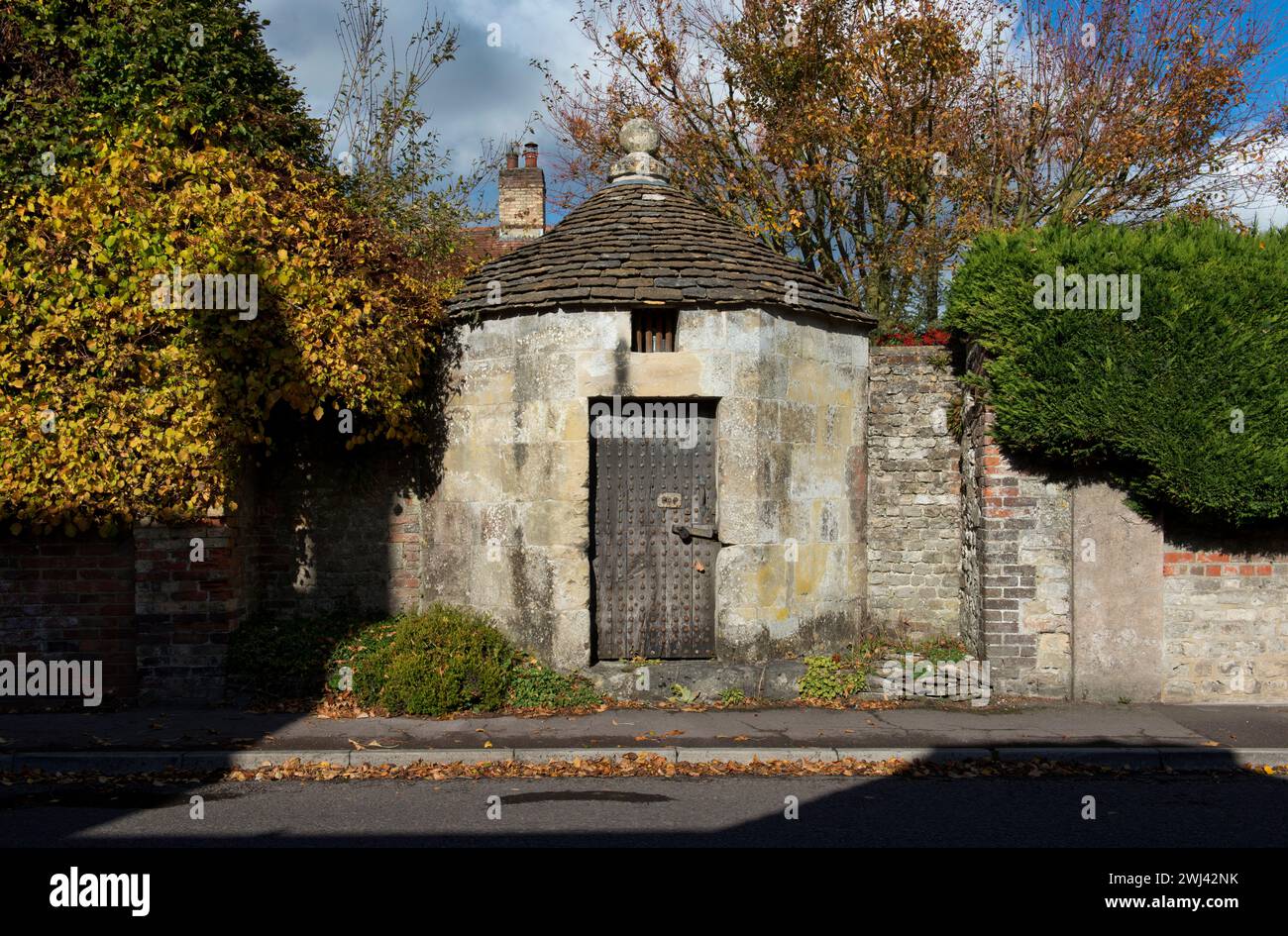 Village lock-ups. Heytesbury, Wiltshire, built in the late 18th.century ...