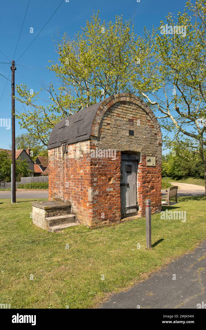 Village lock-ups. Litlington, Cambridgeshire, built in the early 18th ...