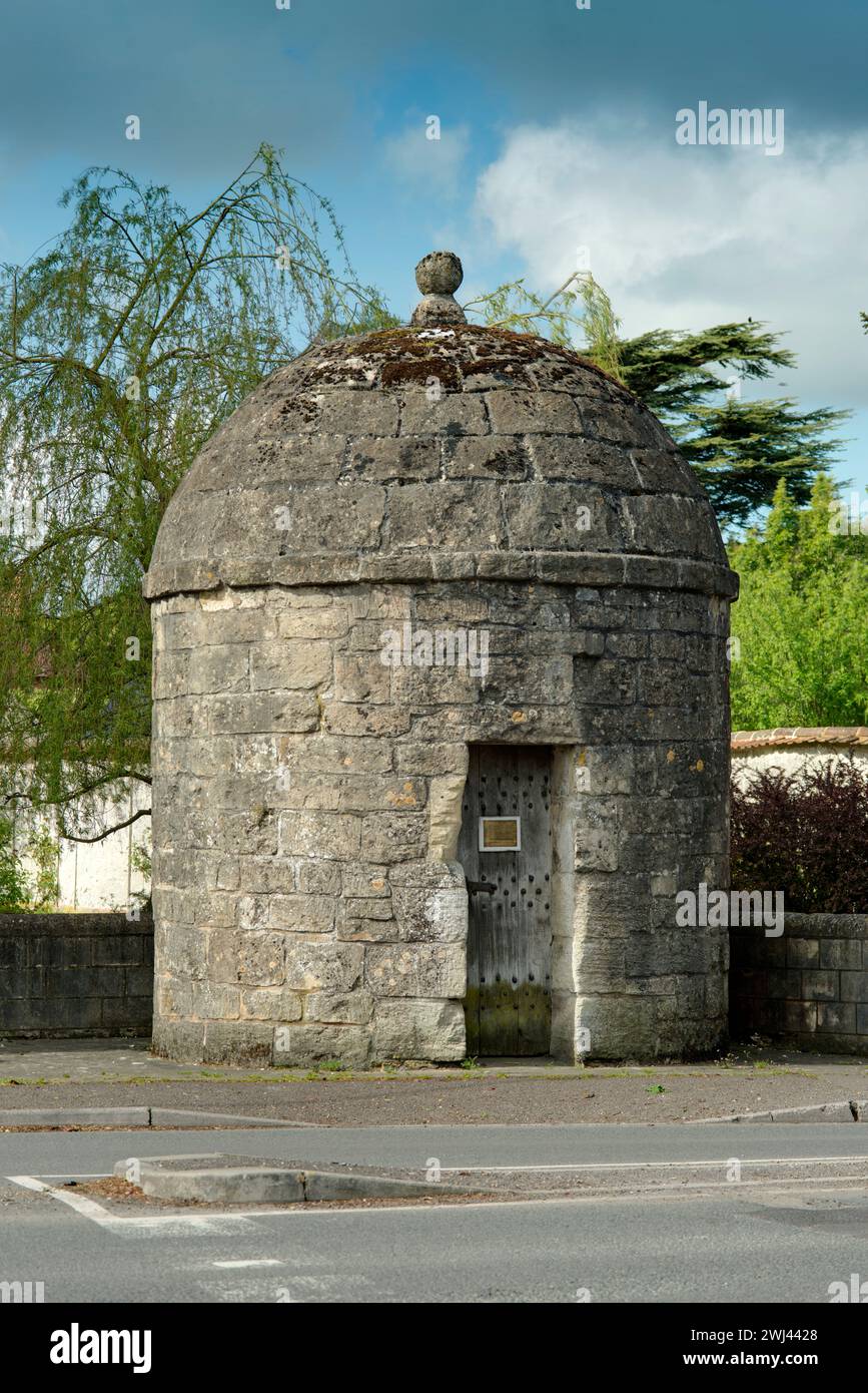 Village lock-ups. Shrewton, Wiltshire, built in the early 18th.century ...