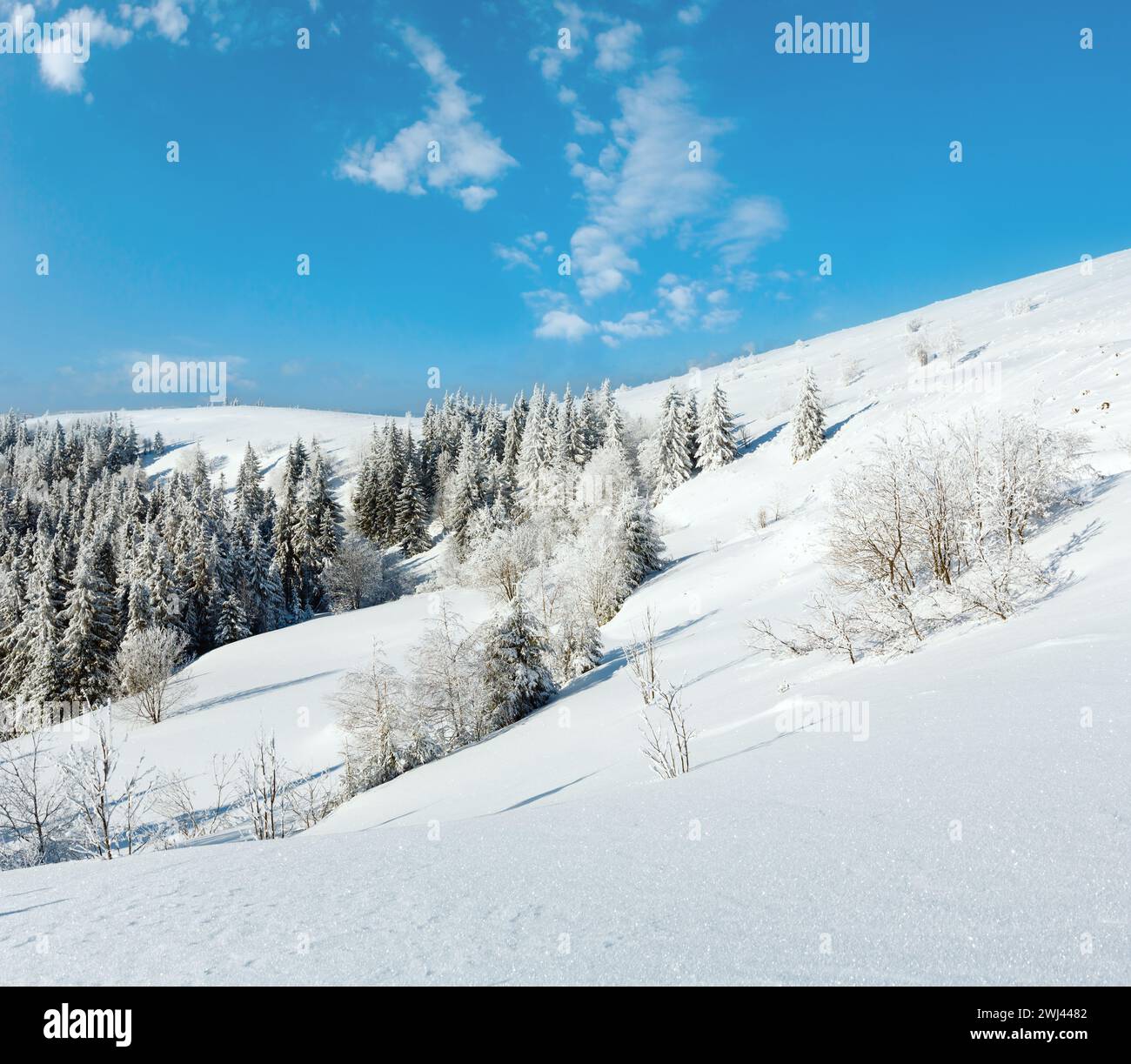 Beautiful hilly landscape snowy hi-res stock photography and images - Alamy