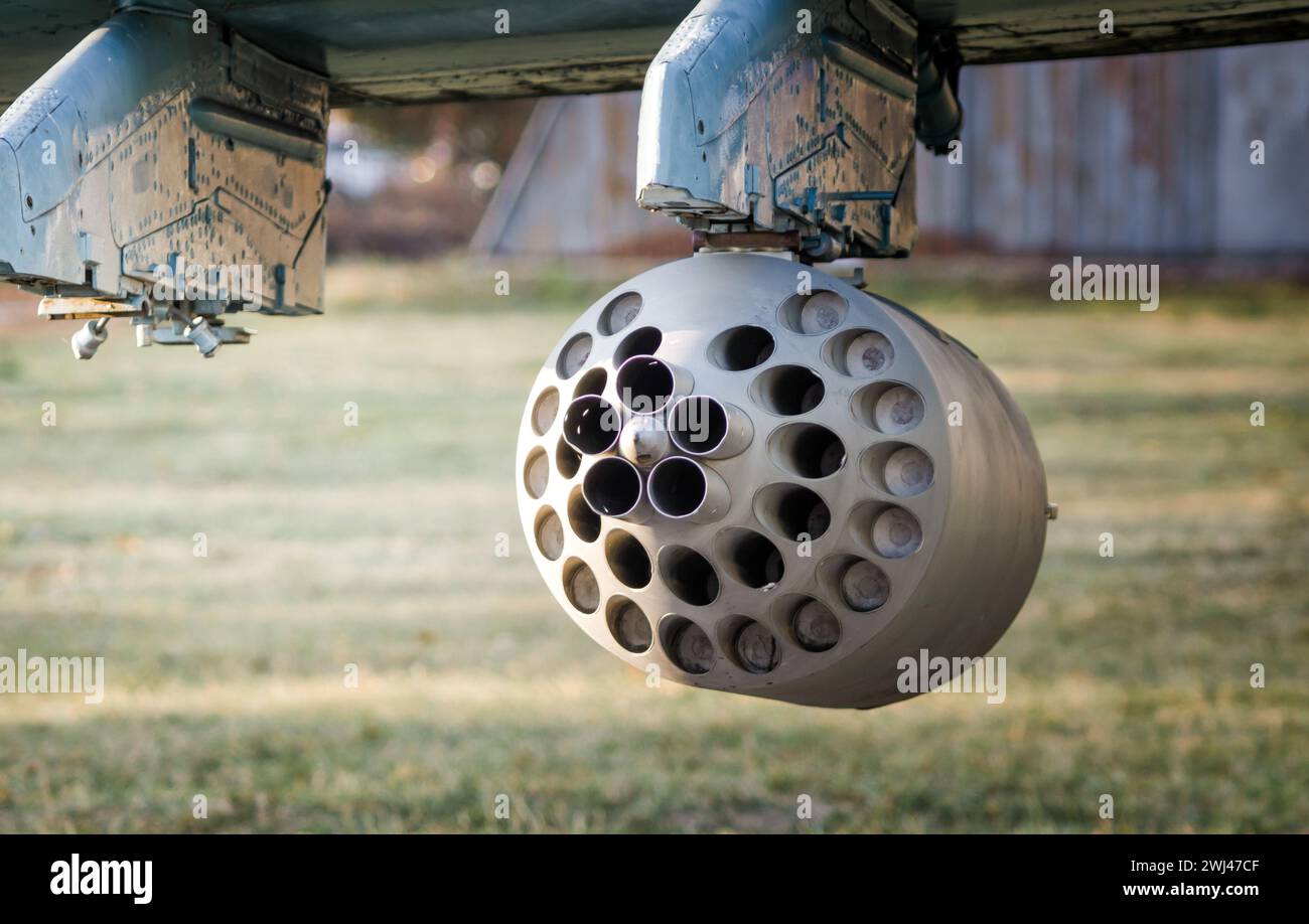 Helicopter rocket launcher hi-res stock photography and images - Alamy
