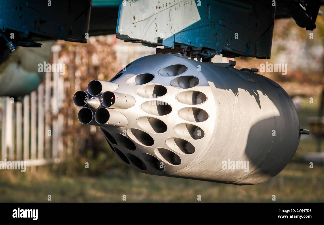 Helicopter rocket launcher hi-res stock photography and images - Alamy