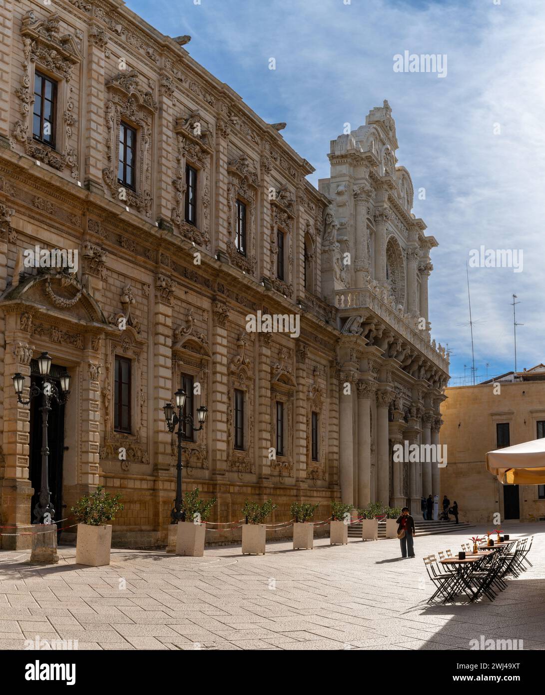 Historic university building in the Old Town of Lecce Stock Photo - Alamy