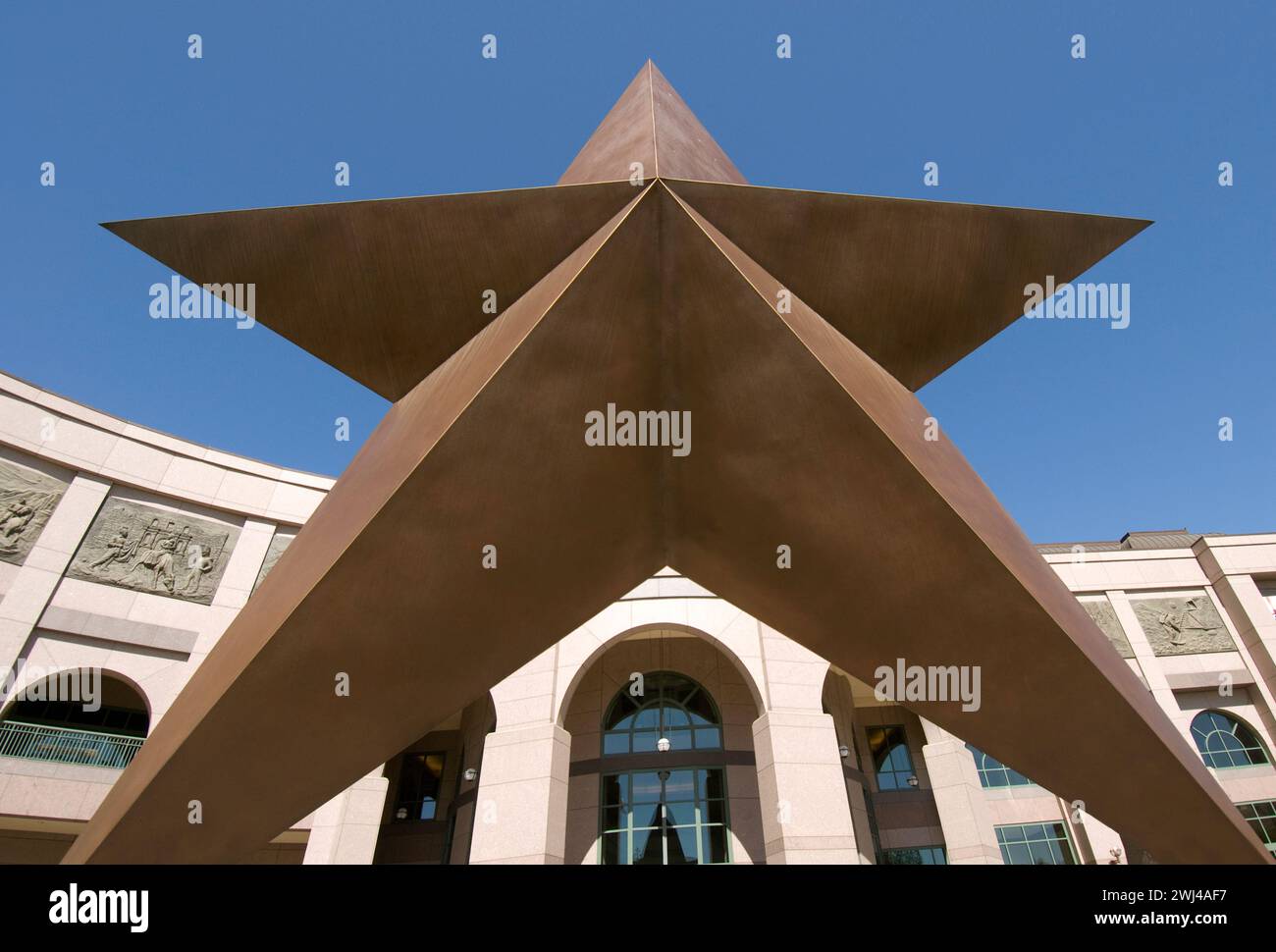 Bob Bullock Texas State History Museum, built 2001 - Lone Star ...