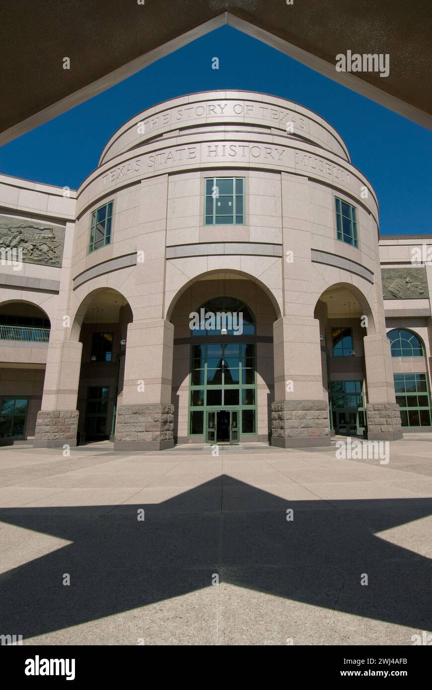 Bob Bullock Texas State History Museum, built 2001 - Lone Star ...
