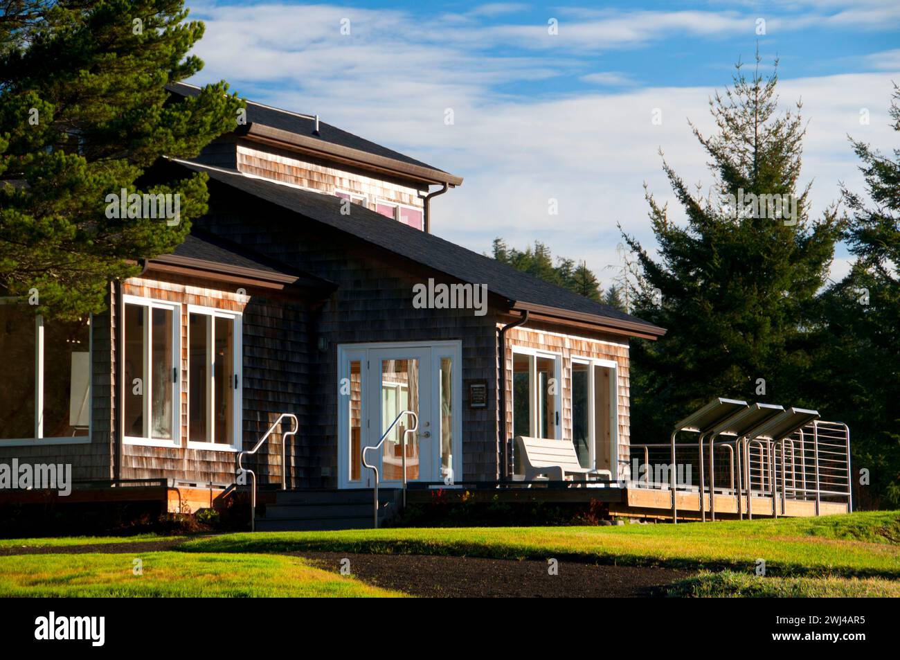 Visitor Center, Brian Booth State Park, Oregon Stock Photo - Alamy