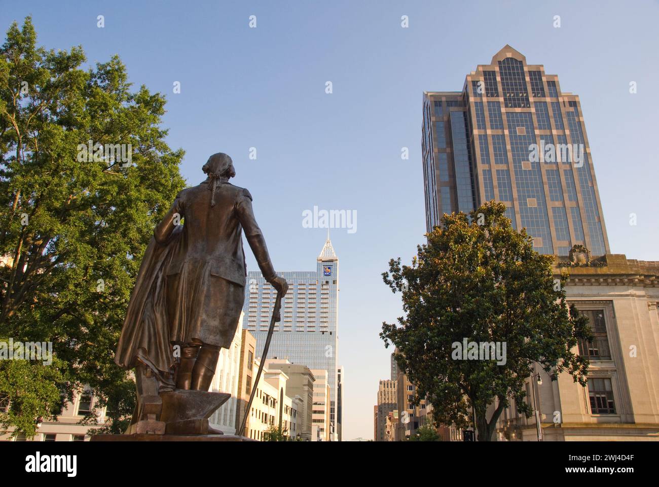 bronze statue of the first US president, George Washington (one of six ...