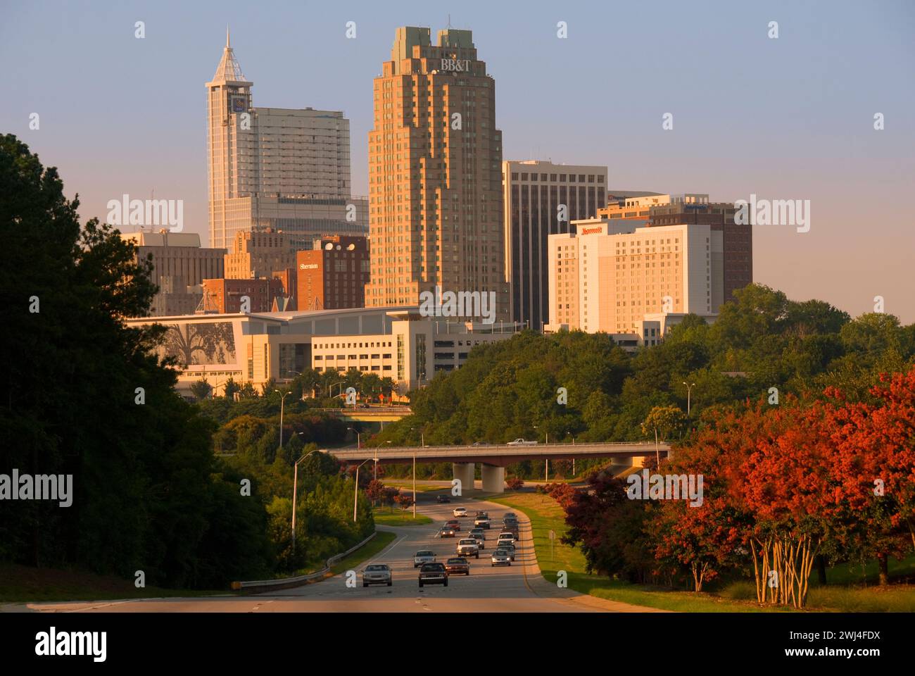 North carolina expressway vehicles hi-res stock photography and images ...