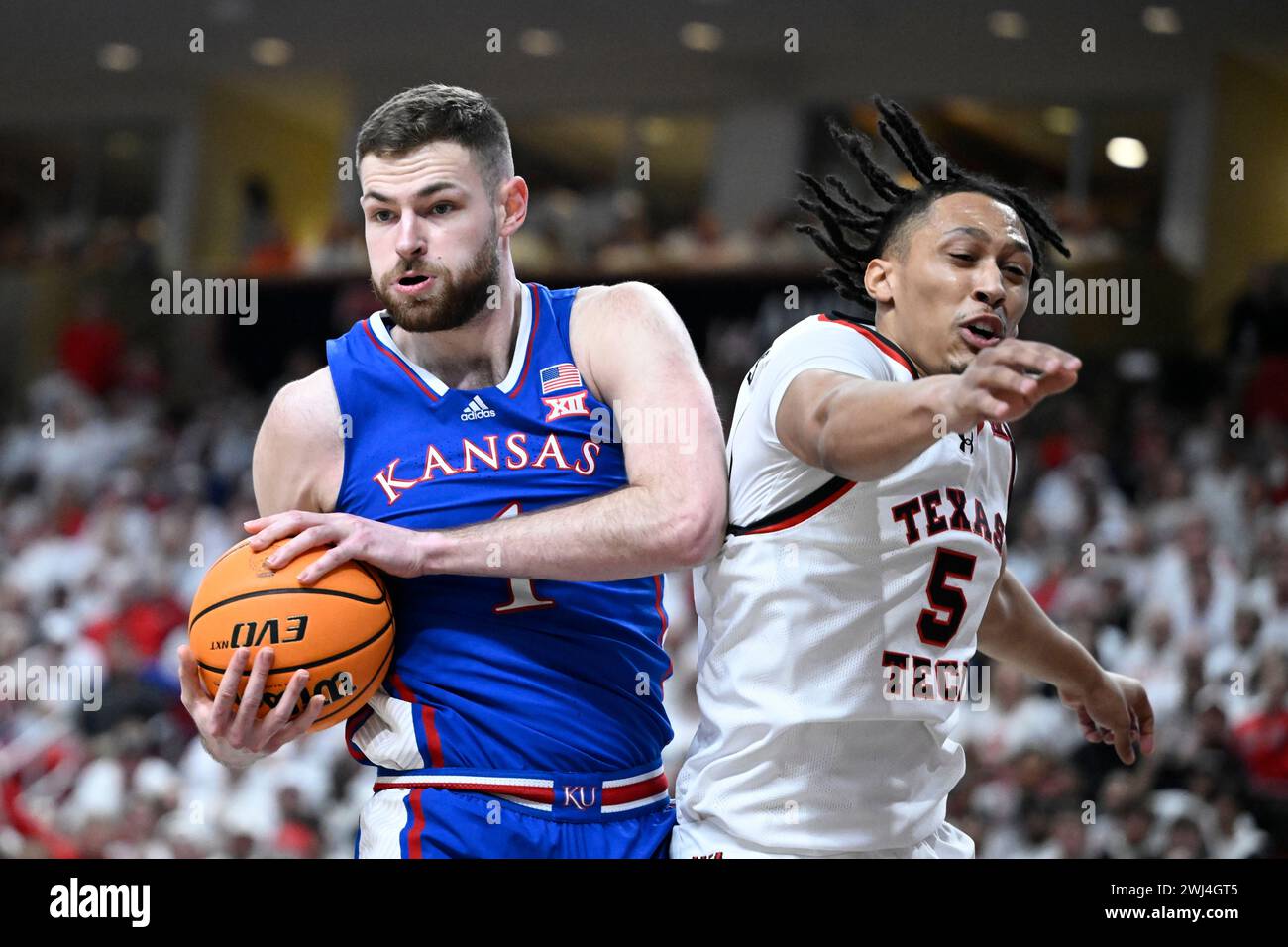 Kansas center Hunter Dickinson brings down a rebound against Texas Tech ...