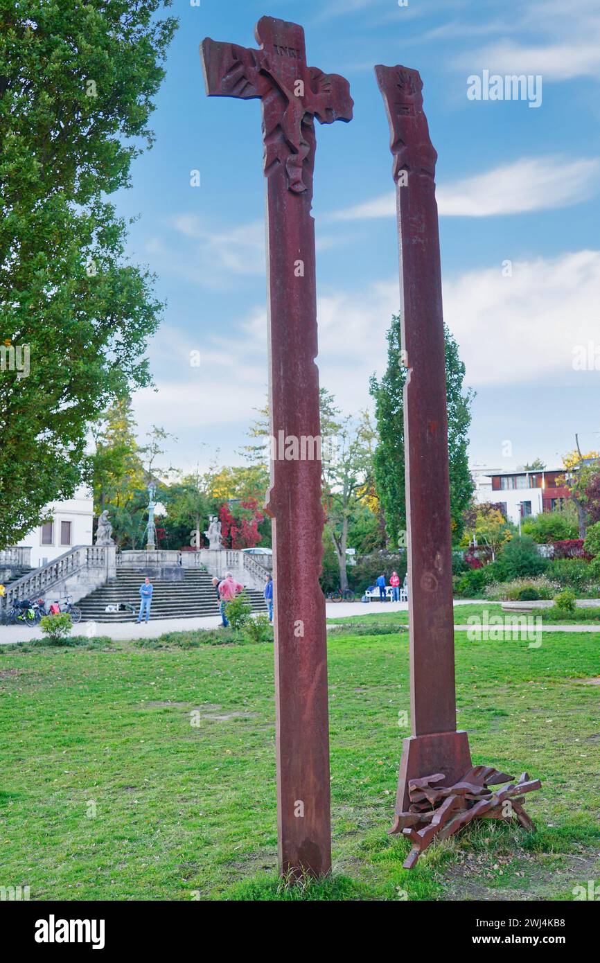 Binding and crucifixion; stele by Igael Tumarkin in Darmstadt Stock ...