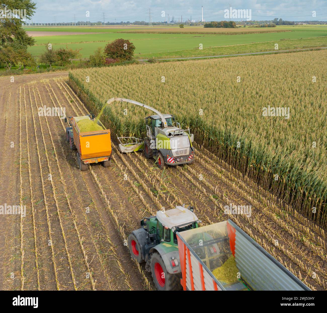 Corn silo hi-res stock photography and images - Alamy