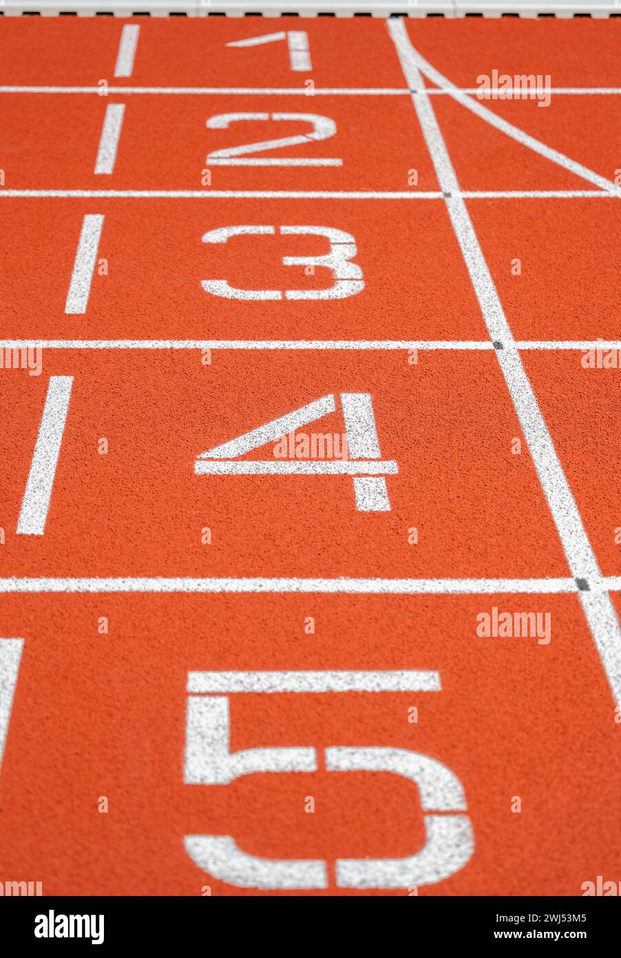 Runway mark on an athletics track Stock Photo - Alamy