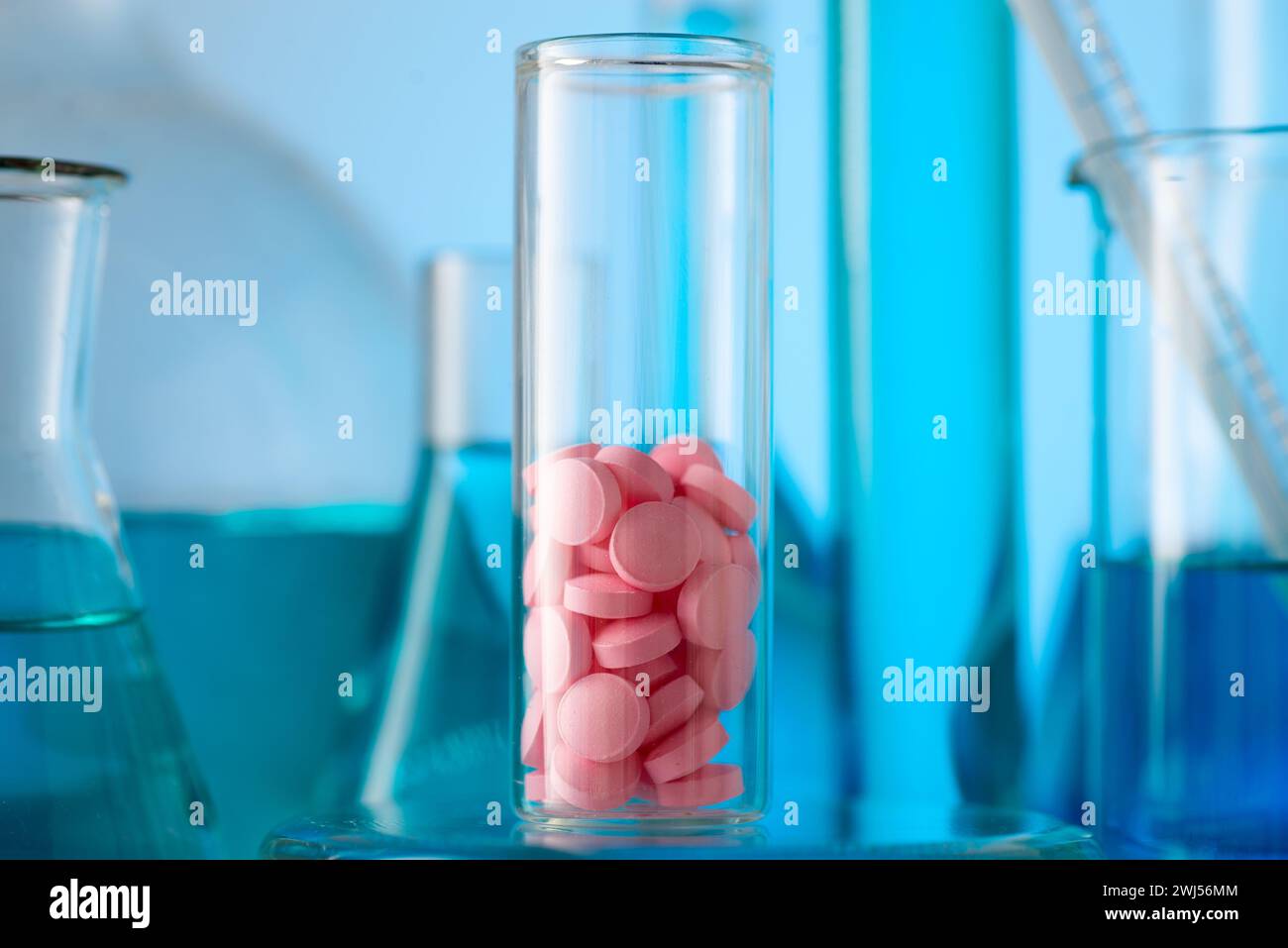 Medicines and chemical reagents hi-res stock photography and images - Alamy