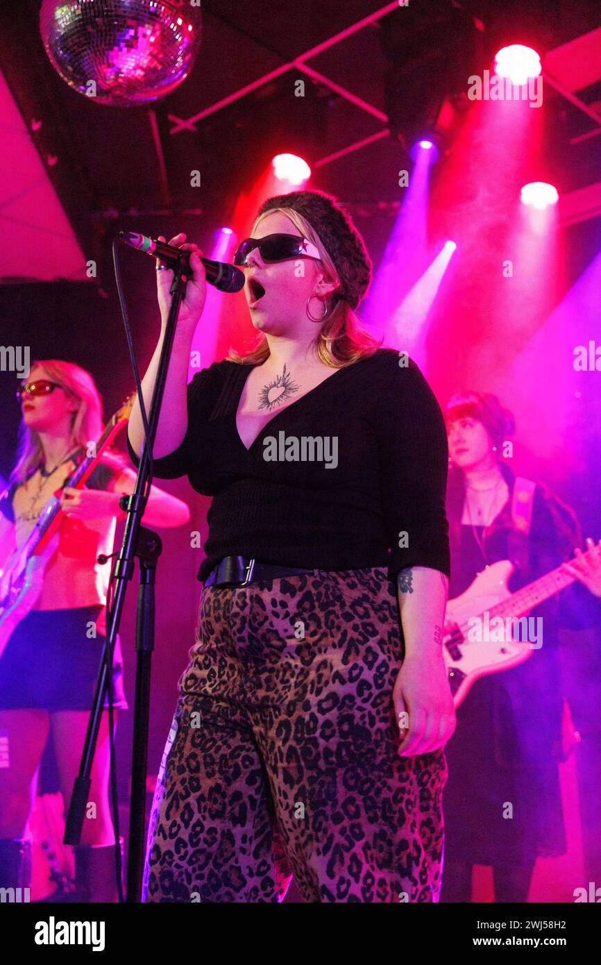 Duvet manchester hi-res stock photography and images - Alamy