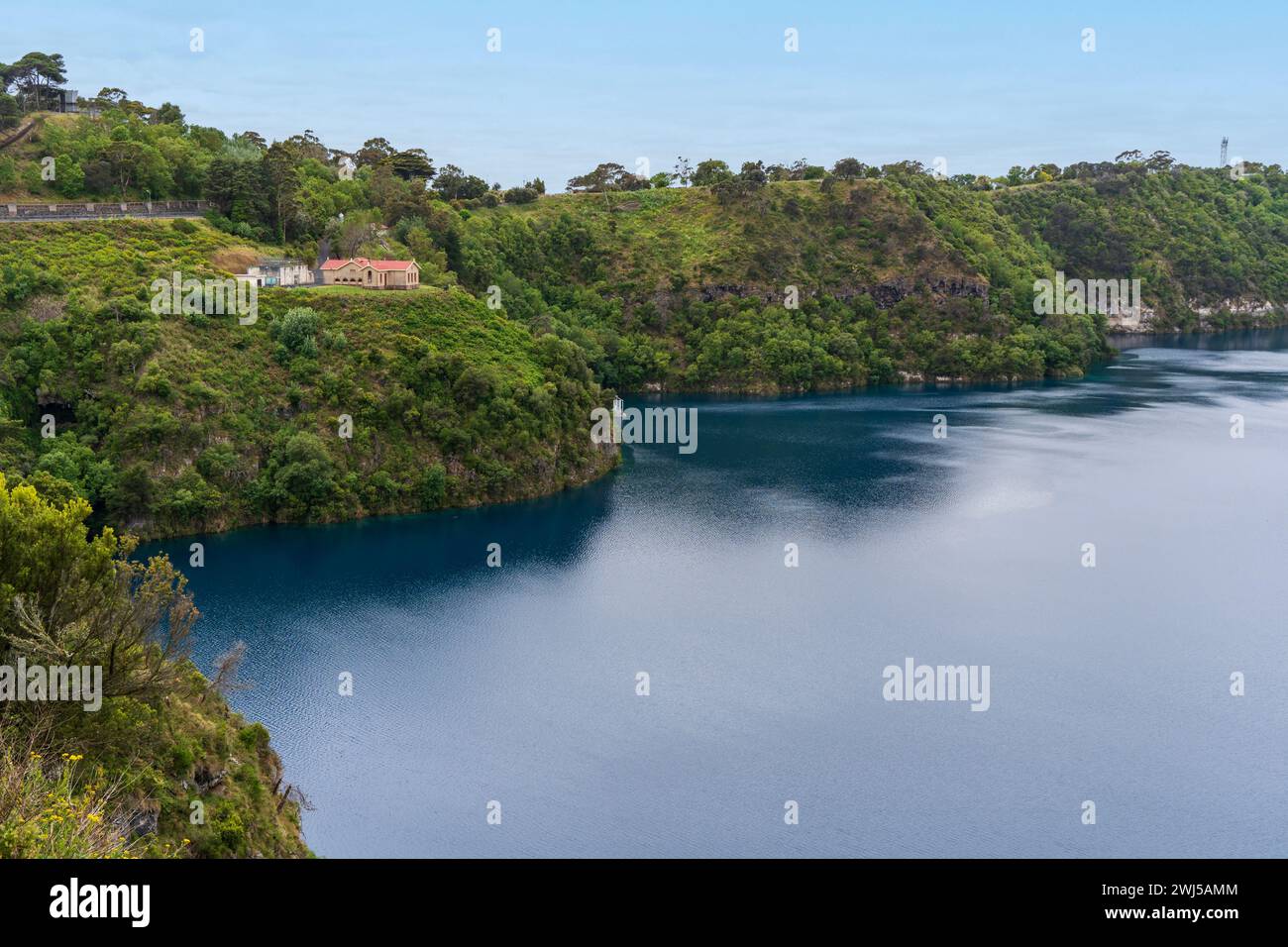The Blue Lake in Mount Gambier, South Australia Stock Photo - Alamy