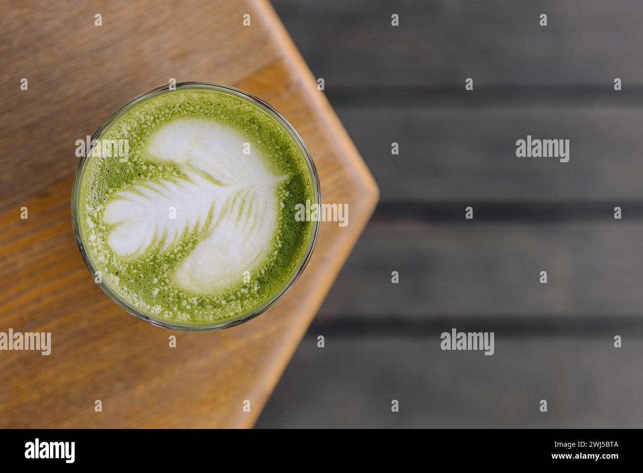 Green tea matcha latte cappuccino hi-res stock photography and images ...
