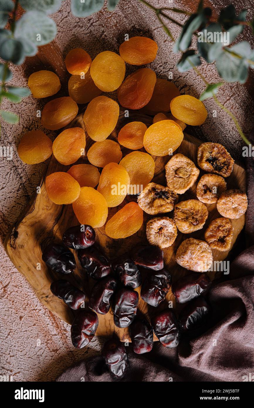 Various dried fruits berries hi-res stock photography and images - Alamy