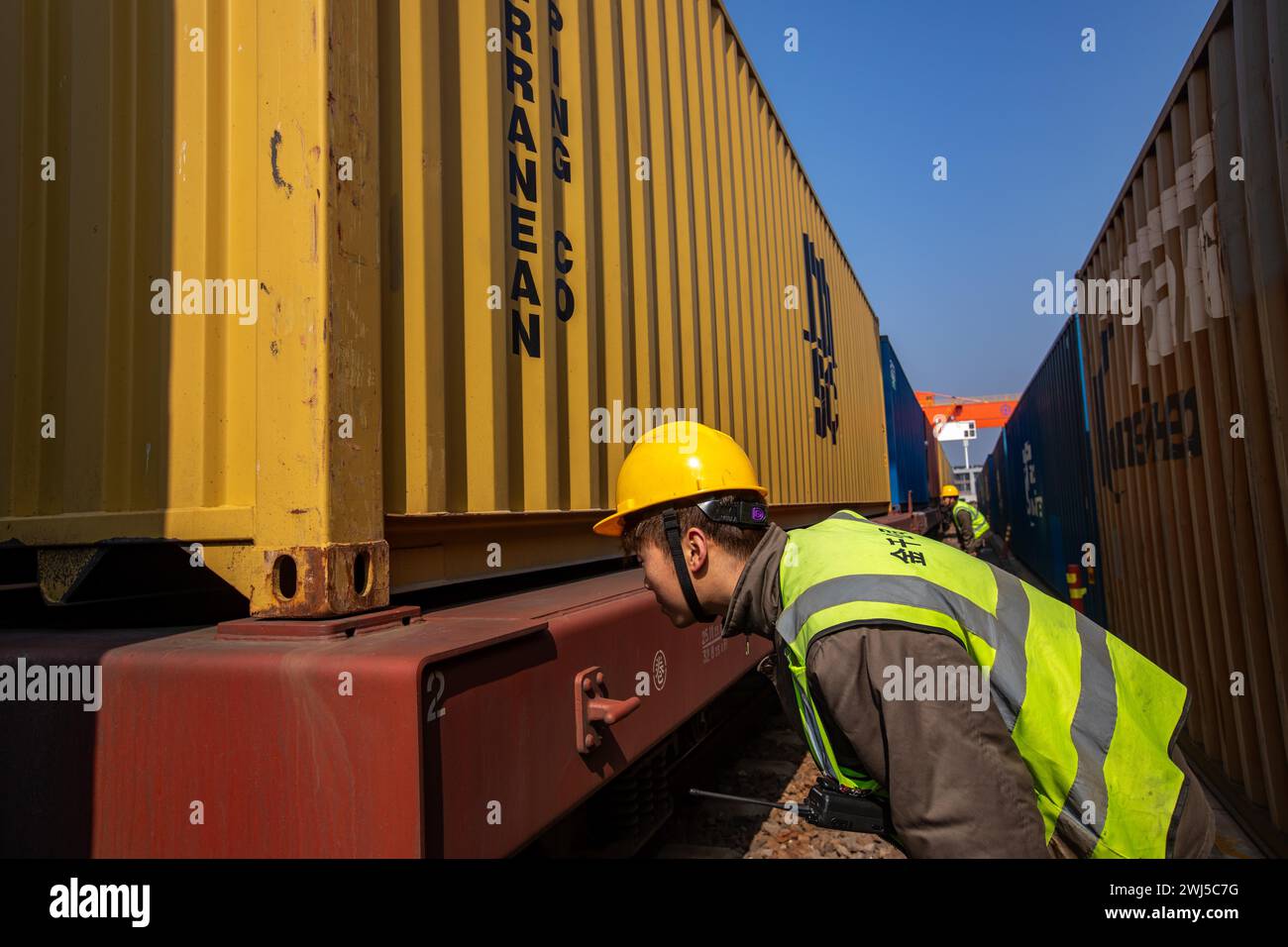 Jinhua launched its first China-Europe freight train of the Year of the ...
