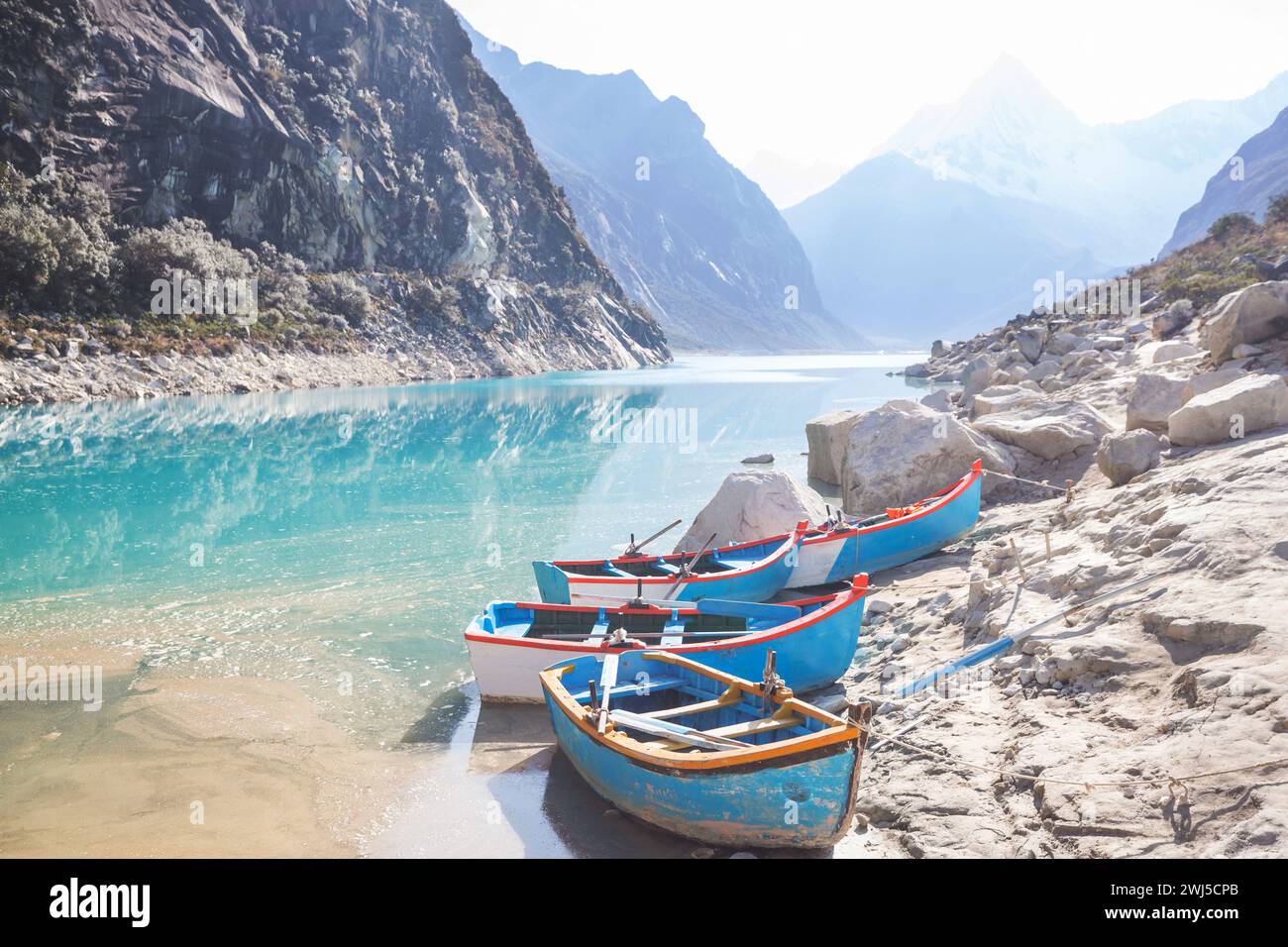 Lake parón peru hi-res stock photography and images - Alamy