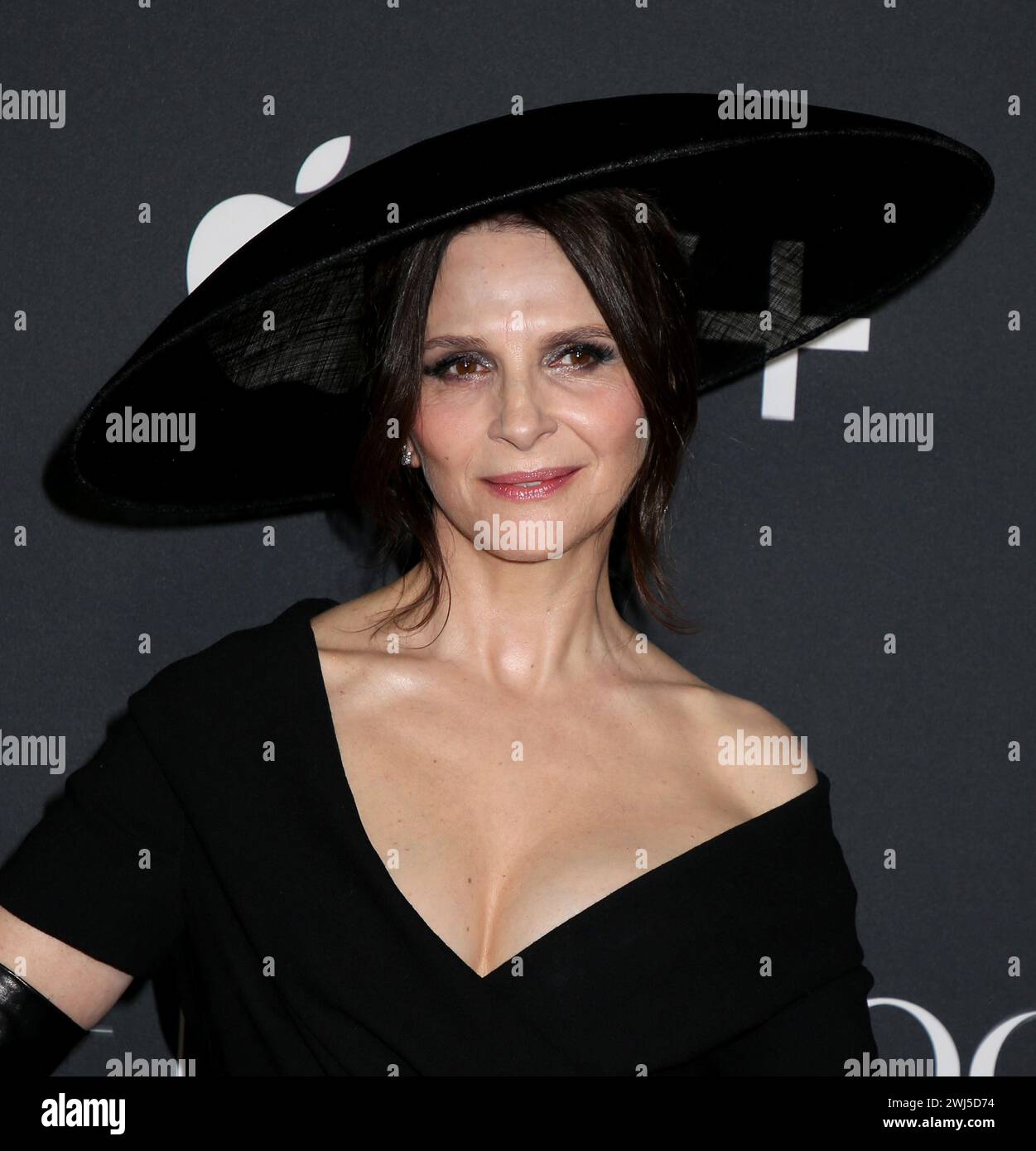 Juliette binoche 2024 hi-res stock photography and images - Alamy